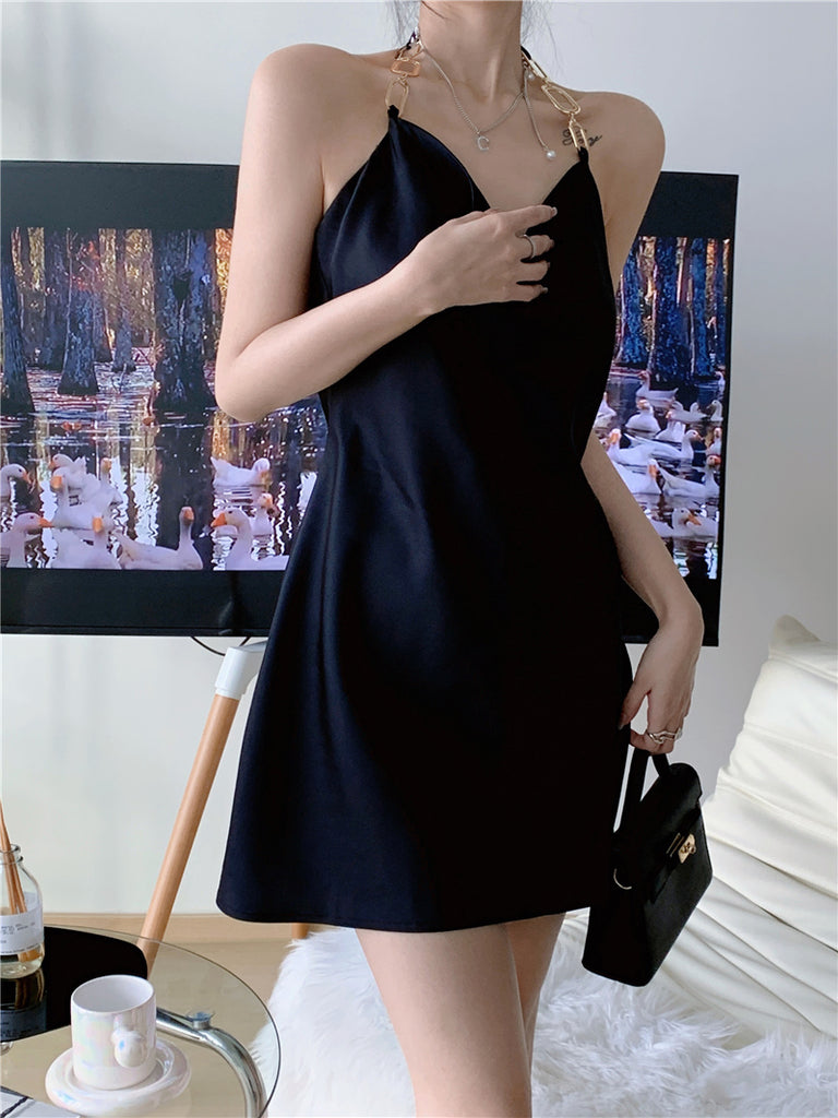 Chain Halterneck Backless Fashion Dress – DRESSVY